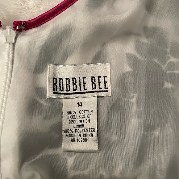 Bobbie Bee | Dresses | Bobbie Bee Black And White Floral Sleeveless Fit ...